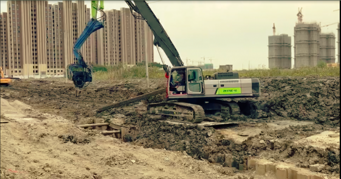 Sheet Pile Driving in Domestic High-rise Buildings