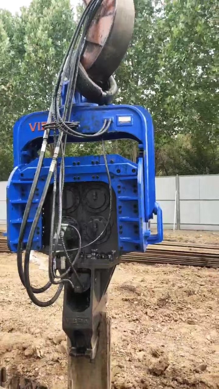 Excavator Mounted Pile Driver For 48-52 Tons In Heavy Construction Projects