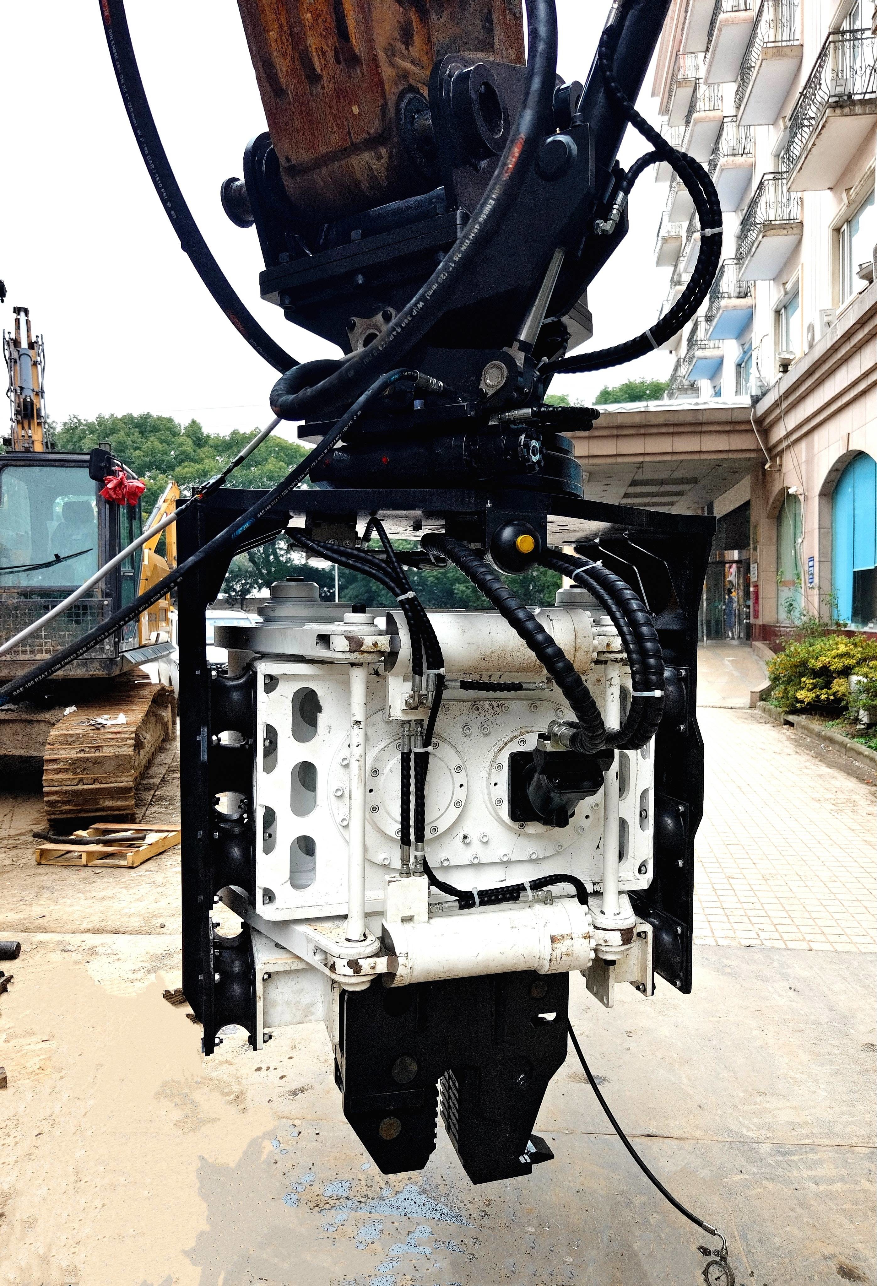 Side Clamp Vibro Hammer Pile Driving Force for Heavy Duty Pile Driving ...
